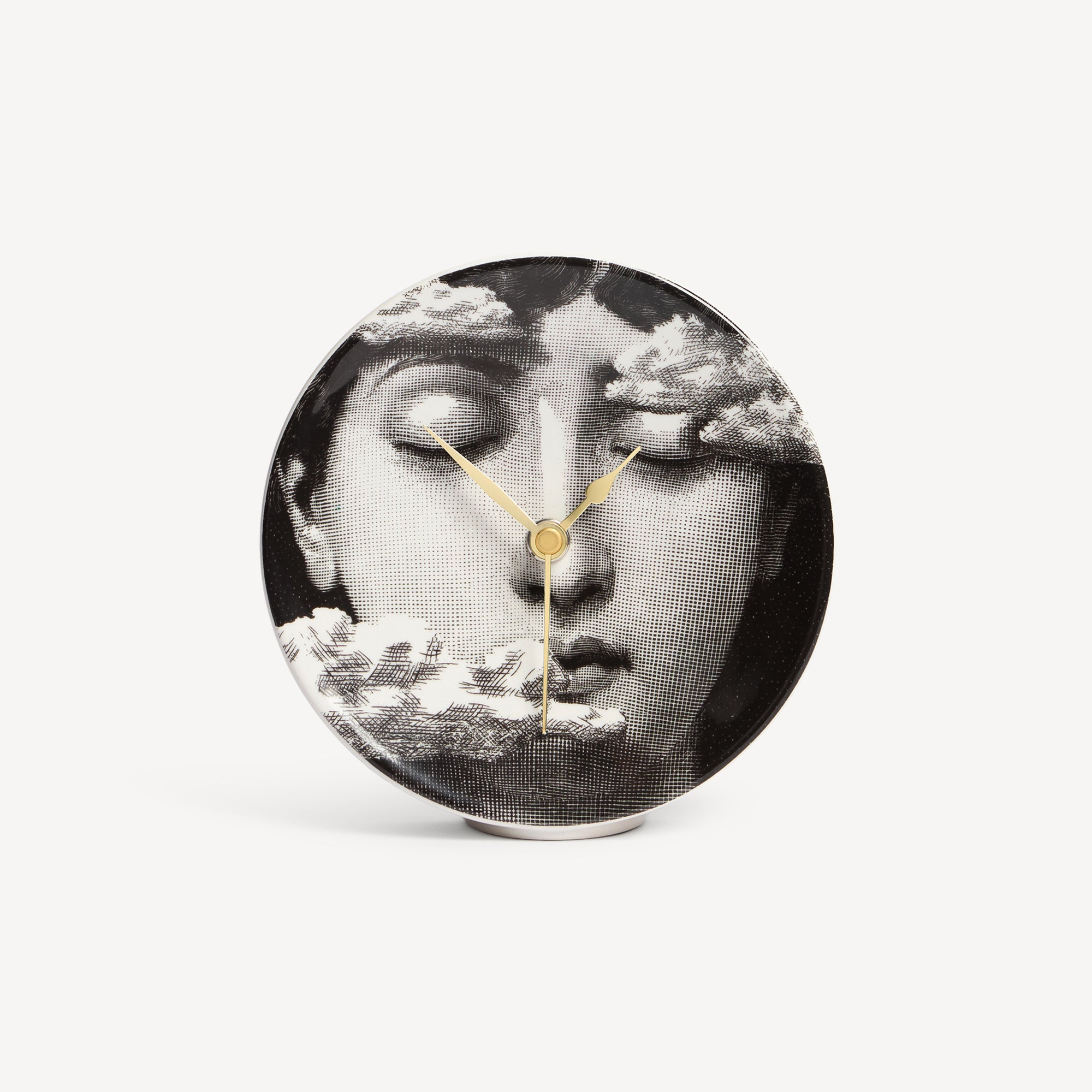 Horloge de table Tra le nuvole in Blanc/Noir | Fornasetti® – Fornasetti ...